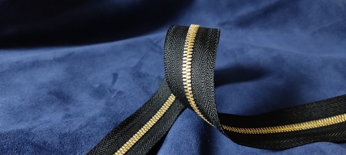 YKK Excella